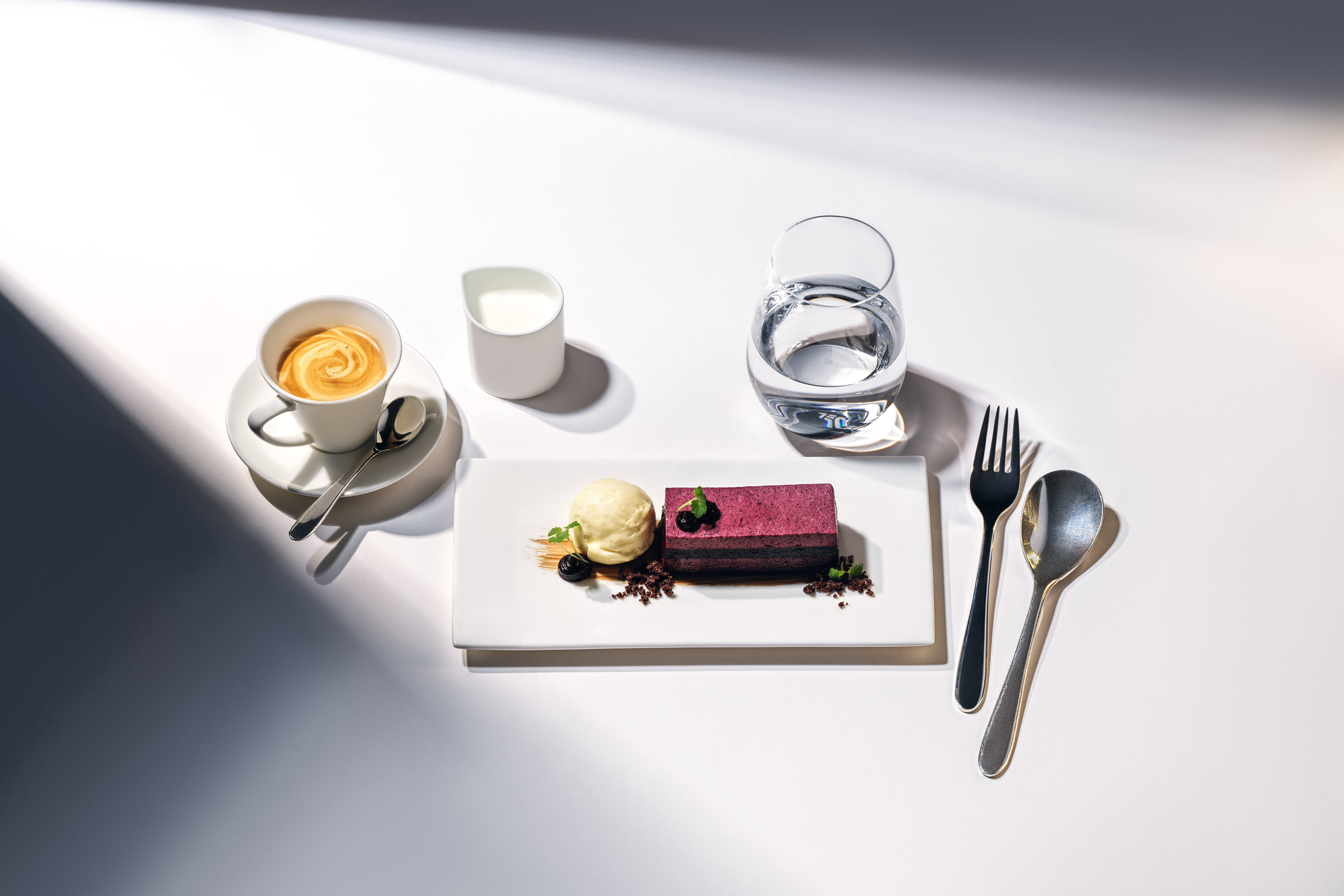 Catering SWISS First | SWISS